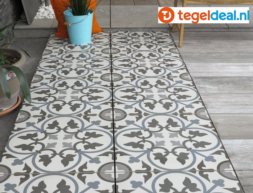 Terrastegels met een patroon